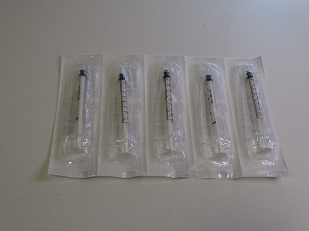 1ml sterile syringe 5pack - Bishops Bees